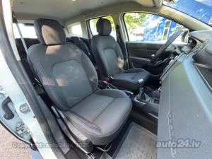 White Dacia Duster 2020 in Paide, with an engine capacity of 1.50 L and mileage of 147 thousand km for 9490 €, photo 11 on AUTOMOTO.COM.LV