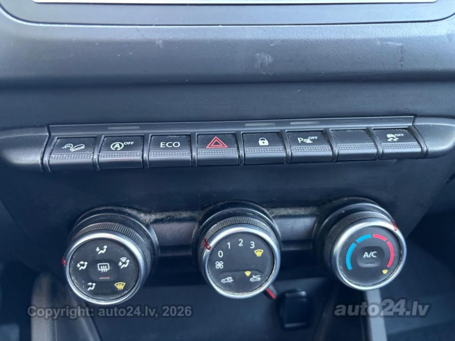White Dacia Duster 2020 in Paide, with an engine capacity of 1.50 L and mileage of 147 thousand km for 9490 €, photo 16 on AUTOMOTO.COM.LV
