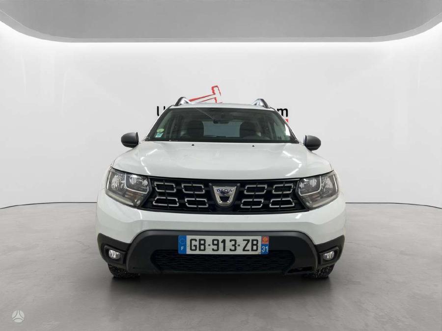 White Dacia Duster 2021 in Marijampole, with an engine capacity of 1.46 L and mileage of 180 thousand km for 13371 €, photo 2 on AUTOMOTO.COM.LV