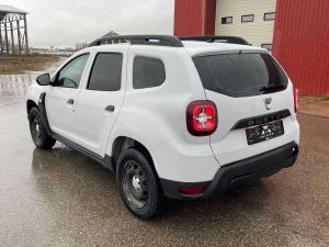 White Dacia Duster 2021 in Ukmerge, with an engine capacity of 1.00 L and mileage of 93 thousand km for 6900 €, photo 4 on AUTOMOTO.COM.LV