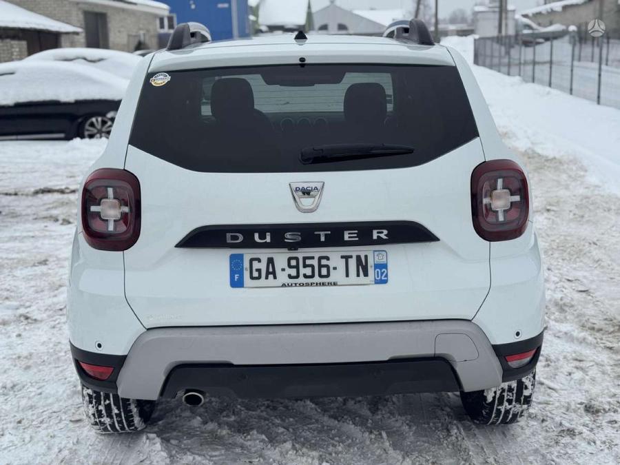 Белый Дачия Duster 2021 в Таураге, объемом двигателя 1.46 л и пробегом 218 тыс. км за 8300 €, фото 5 на AUTOMOTO.COM.LV