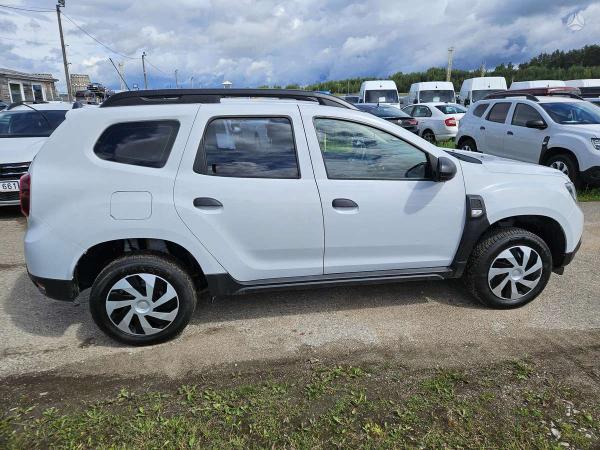 Белый Дачия Duster 2021 в Вильнюс, объемом двигателя 1.00 л и пробегом 68 тыс. км за 7555 €, фото 6 на AUTOMOTO.COM.LV