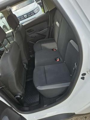 White Dacia Duster 2021 in Vilnius, with an engine capacity of 1.00 L and mileage of 68 thousand km for 7555 €, photo 14 on AUTOMOTO.COM.LV