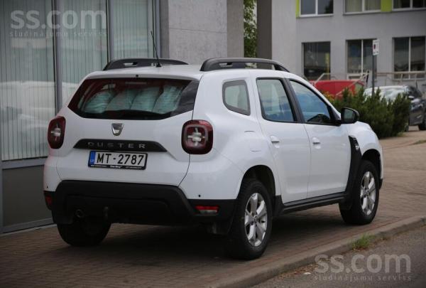 Белый Дачия Duster 2021 в Рига, объемом двигателя 1.50 л и пробегом 216 тыс. км за 8995 €, фото 5 на AUTOMOTO.COM.LV