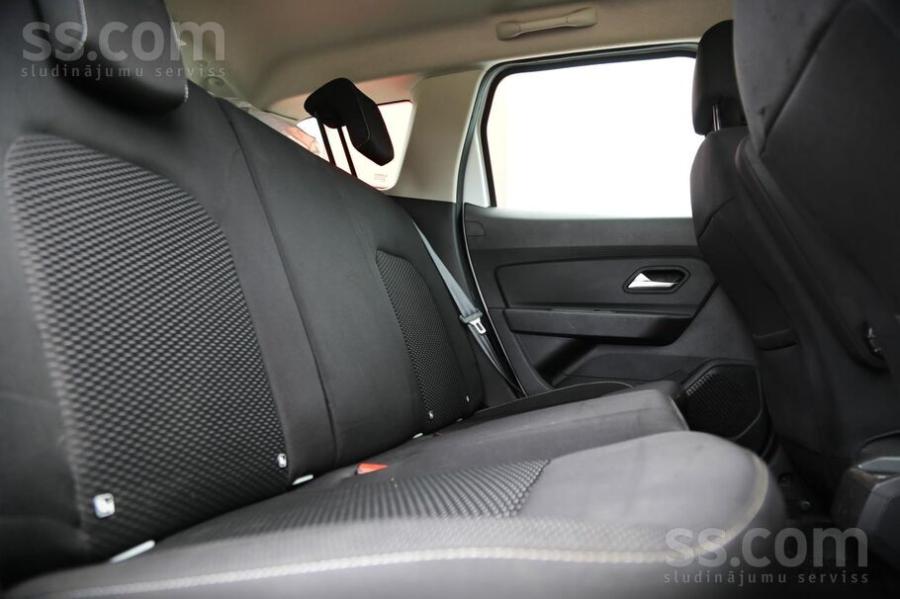 Белый Дачия Duster 2021 в Рига, объемом двигателя 1.50 л и пробегом 216 тыс. км за 8995 €, фото 15 на AUTOMOTO.COM.LV