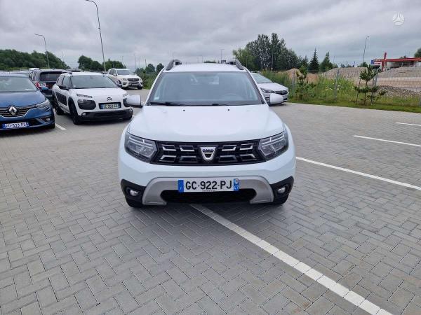 Белый Дачия Duster 2021 в Таураге, объемом двигателя 1.46 л и пробегом 190 тыс. км за 10600 €, фото 2 на AUTOMOTO.COM.LV
