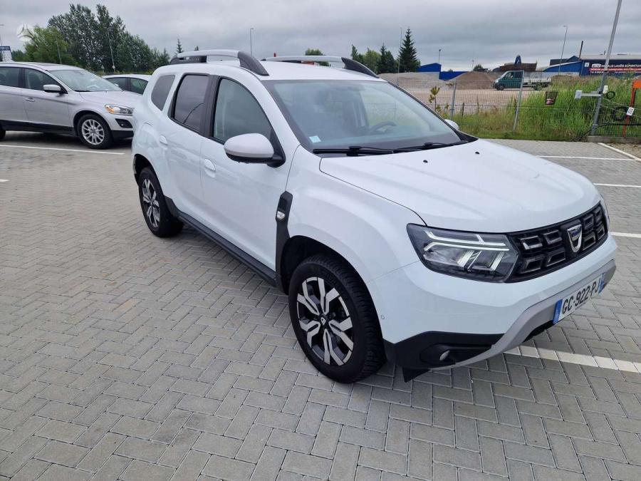 Белый Дачия Duster 2021 в Таураге, объемом двигателя 1.46 л и пробегом 190 тыс. км за 10600 €, фото 4 на AUTOMOTO.COM.LV