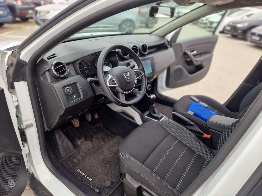 Белый Дачия Duster 2021 в Таураге, объемом двигателя 1.46 л и пробегом 190 тыс. км за 10600 €, фото 9 на AUTOMOTO.COM.LV
