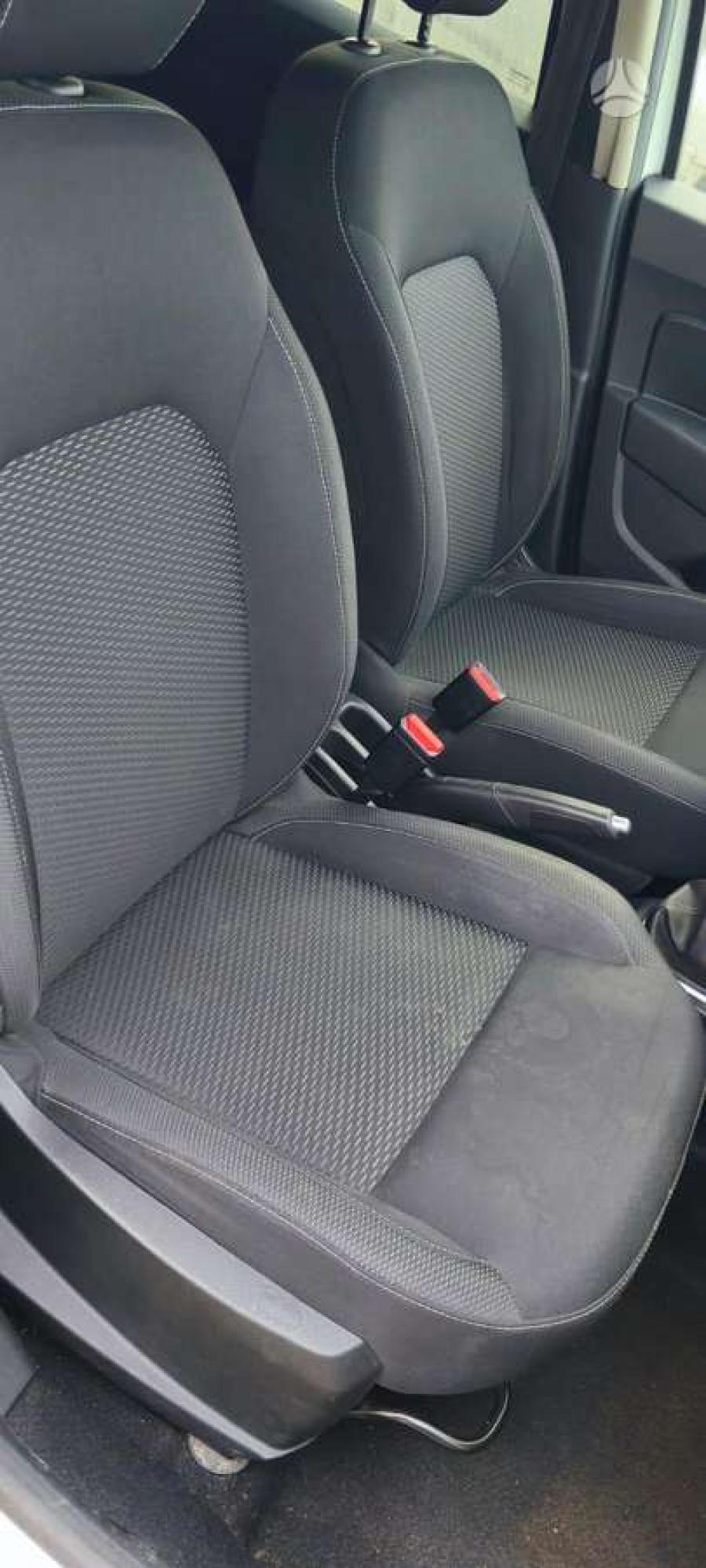 Белый Дачия Duster 2021 в Каунас, объемом двигателя 1.46 л и пробегом 124 тыс. км за 13673 €, фото 17 на AUTOMOTO.COM.LV