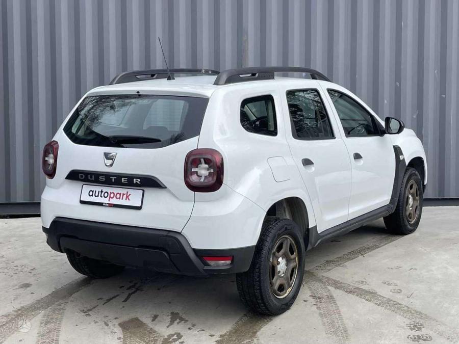 Balts Dacia Duster 2021 Viļņa, ar dzinēja tilpumu 1.46 L un nobraukumu 188 tūkst. km par 7500 €, foto 5 vietnē AUTOMOTO.COM.LV