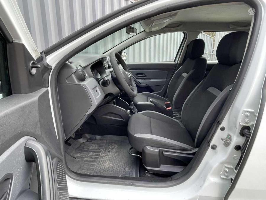 Balts Dacia Duster 2021 Viļņa, ar dzinēja tilpumu 1.46 L un nobraukumu 188 tūkst. km par 7500 €, foto 11 vietnē AUTOMOTO.COM.LV
