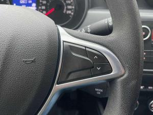 White Dacia Duster 2021 in Ukmerge, with an engine capacity of 1.00 L and mileage of 93 thousand km for 6900 €, photo 12 on AUTOMOTO.COM.LV