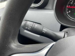White Dacia Duster 2021 in Ukmerge, with an engine capacity of 1.00 L and mileage of 93 thousand km for 6900 €, photo 16 on AUTOMOTO.COM.LV