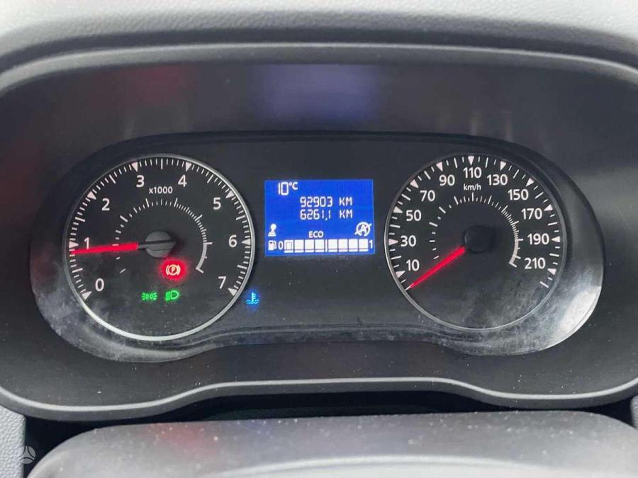 White Dacia Duster 2021 in Ukmerge, with an engine capacity of 1.00 L and mileage of 93 thousand km for 6900 €, photo 17 on AUTOMOTO.COM.LV