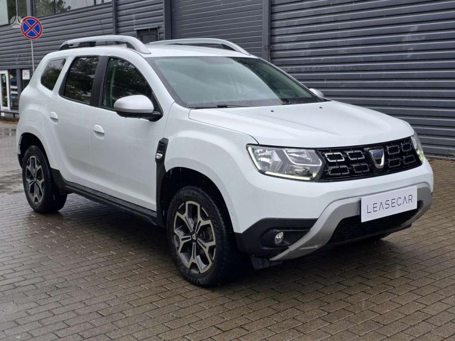 White Dacia Duster 2021 in Vilnius, with an engine capacity of 1.46 L and mileage of 129 thousand km for 13750 €, photo 4 on AUTOMOTO.COM.LV