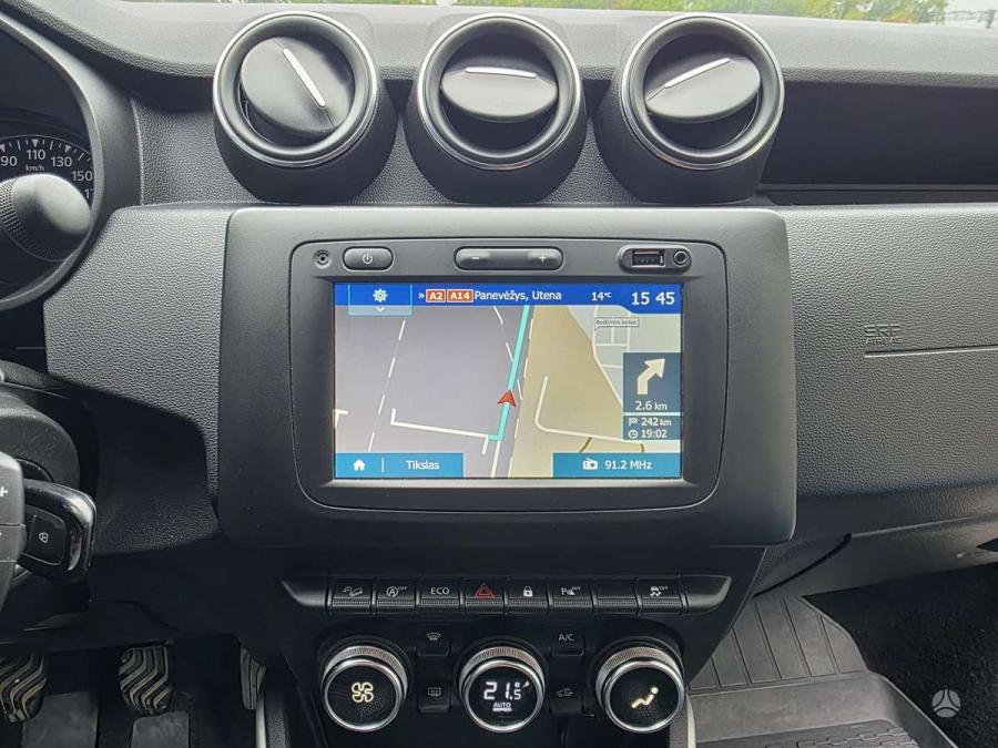 White Dacia Duster 2021 in Vilnius, with an engine capacity of 1.46 L and mileage of 129 thousand km for 13750 €, photo 15 on AUTOMOTO.COM.LV