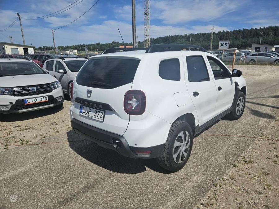 White Dacia Duster 2021 in Vilnius, with an engine capacity of 0.99 L and mileage of 120 thousand km for 7777 €, photo 8 on AUTOMOTO.COM.LV