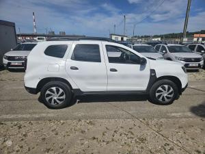 White Dacia Duster 2021 in Vilnius, with an engine capacity of 0.99 L and mileage of 120 thousand km for 7777 €, photo 9 on AUTOMOTO.COM.LV