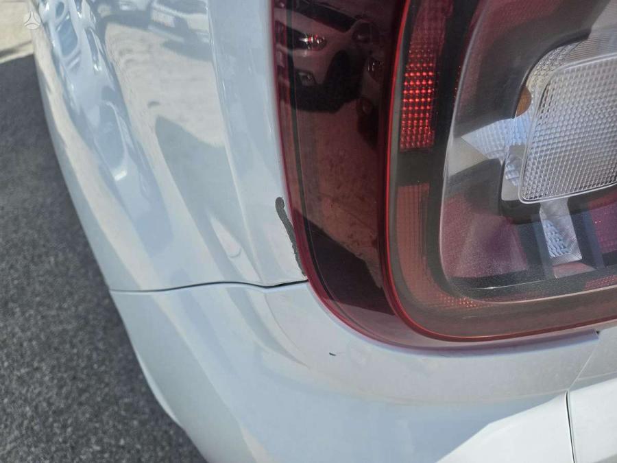 White Dacia Duster 2021 in Vilnius, with an engine capacity of 0.99 L and mileage of 120 thousand km for 7777 €, photo 11 on AUTOMOTO.COM.LV