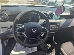 White Dacia Duster 2021 in Vilnius, with an engine capacity of 0.99 L and mileage of 120 thousand km for 7777 €, photo 15 on AUTOMOTO.COM.LV
