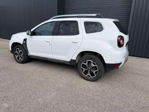 White Dacia Duster 2021 in Alytus, with an engine capacity of 1.46 L and mileage of 133 thousand km for 8950 €, photo 9 on AUTOMOTO.COM.LV