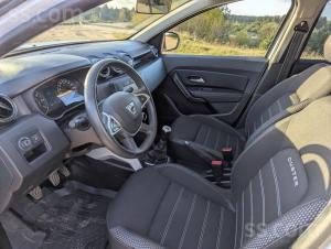 Balts Dacia Duster 2021 Daugavpils, ar dzinēja tilpumu 1.50 L un nobraukumu 90 tūkst. km par 13200 €, foto 7 vietnē AUTOMOTO.COM.LV