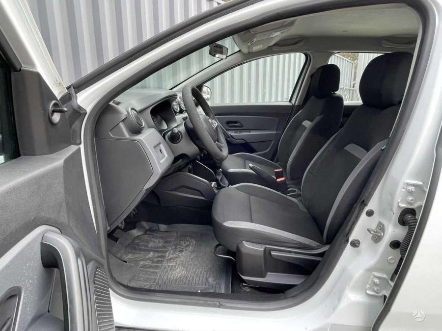 White Dacia Duster 2021 in Vilnius, with an engine capacity of 1.46 L and mileage of 188 thousand km for 7500 €, photo 11 on AUTOMOTO.COM.LV