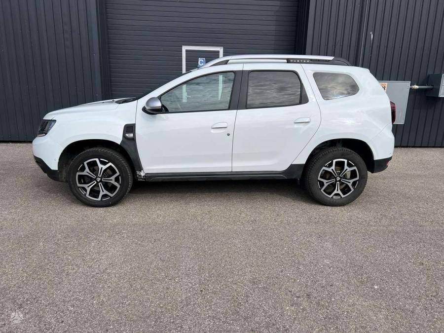 Balts Dacia Duster 2021 Alīta, ar dzinēja tilpumu 1.46 L un nobraukumu 133 tūkst. km par 7999 €, foto 10 vietnē AUTOMOTO.COM.LV