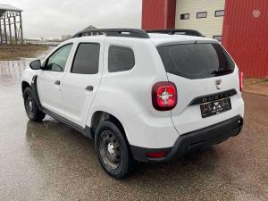White Dacia Duster 2021 in Ukmerge, with an engine capacity of 1.00 L and mileage of 93 thousand km for 6900 €, photo 5 on AUTOMOTO.COM.LV