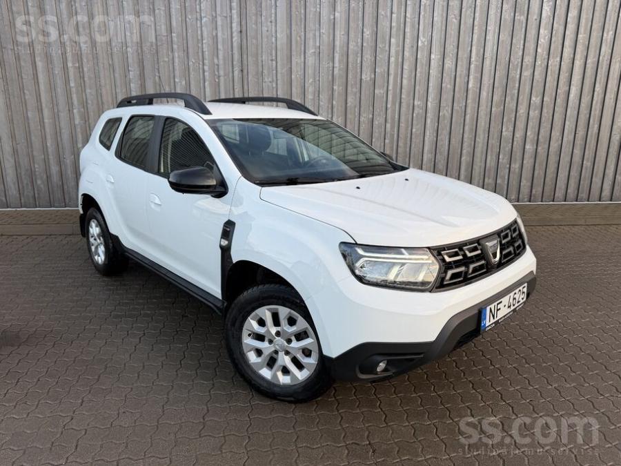 White Dacia Duster 2022 in Jelgava, with an engine capacity of 1.50 L and mileage of 168 thousand km for 11500 €, photo 1 on AUTOMOTO.COM.LV