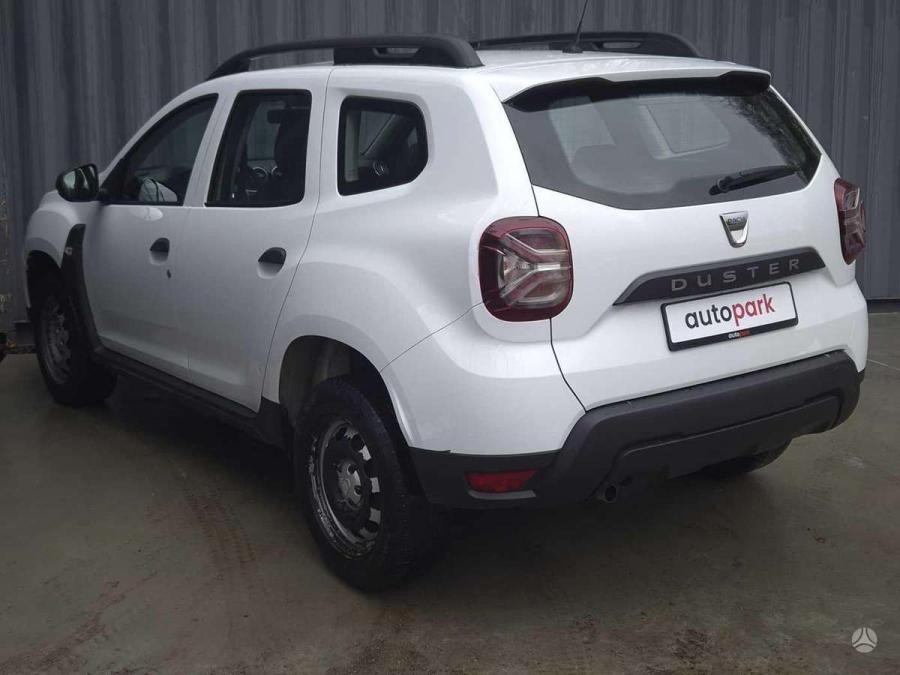 White Dacia Duster 2022 in Vilnius, with an engine capacity of 1.00 L and mileage of 100 thousand km for 8900 €, photo 4 on AUTOMOTO.COM.LV