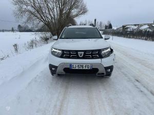 Balts Dacia Duster 2022 Kauņa, ar dzinēja tilpumu 1.46 L un nobraukumu 55 tūkst. km par 9900 €, foto 2 vietnē AUTOMOTO.COM.LV