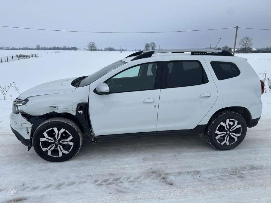 Balts Dacia Duster 2022 Kauņa, ar dzinēja tilpumu 1.46 L un nobraukumu 55 tūkst. km par 9900 €, foto 4 vietnē AUTOMOTO.COM.LV