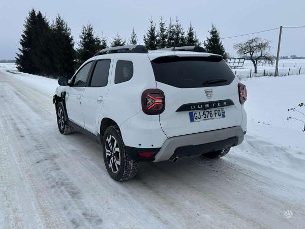 Balts Dacia Duster 2022 Kauņa, ar dzinēja tilpumu 1.46 L un nobraukumu 55 tūkst. km par 9900 €, foto 6 vietnē AUTOMOTO.COM.LV
