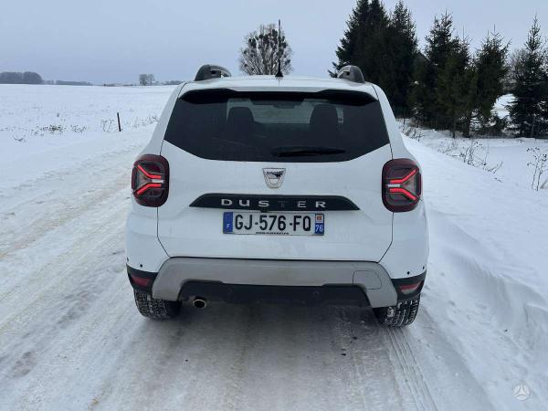 Balts Dacia Duster 2022 Kauņa, ar dzinēja tilpumu 1.46 L un nobraukumu 55 tūkst. km par 9900 €, foto 7 vietnē AUTOMOTO.COM.LV