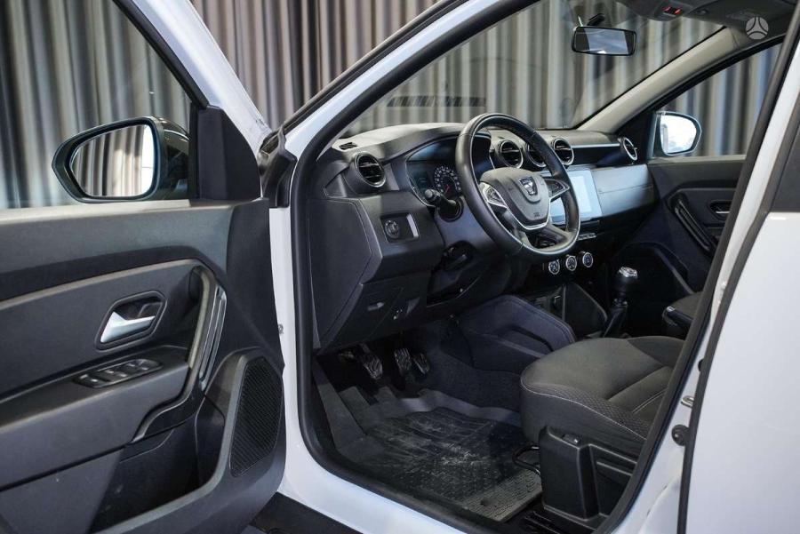 Balts Dacia Duster 2022 Marijampole, ar dzinēja tilpumu 1.46 L un nobraukumu 91 tūkst. km par 13950 €, foto 20 vietnē AUTOMOTO.COM.LV