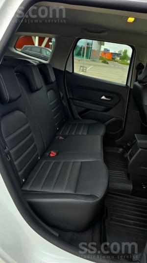 Balts Dacia Duster 2022 Rēzekne, ar dzinēja tilpumu 1.00 L un nobraukumu 125 tūkst. km par 13900 €, foto 12 vietnē AUTOMOTO.COM.LV
