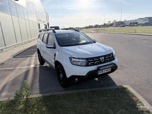 Белый Дачия Duster 2022 в Паневежис, объемом двигателя 1.30 л и пробегом 115 тыс. км за 12999 €, фото 3 на AUTOMOTO.COM.LV
