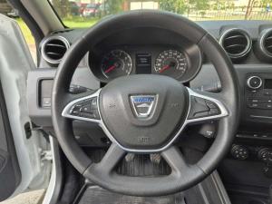 White Dacia Duster 2022 in Vilnius, with an engine capacity of 1.00 L and mileage of 174 thousand km for 6500 €, photo 10 on AUTOMOTO.COM.LV