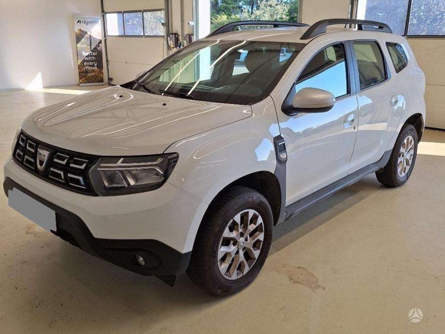 White Dacia Duster 2022 in Vilnius, with an engine capacity of 1.46 L and mileage of 202 thousand km for 13190 €, photo 3 on AUTOMOTO.COM.LV