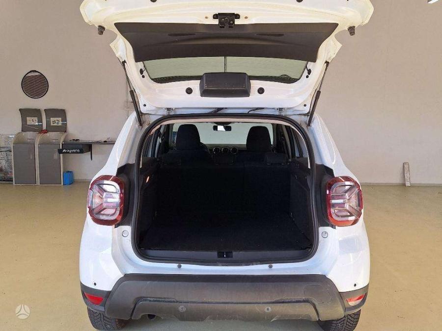White Dacia Duster 2022 in Vilnius, with an engine capacity of 1.46 L and mileage of 202 thousand km for 13190 €, photo 15 on AUTOMOTO.COM.LV
