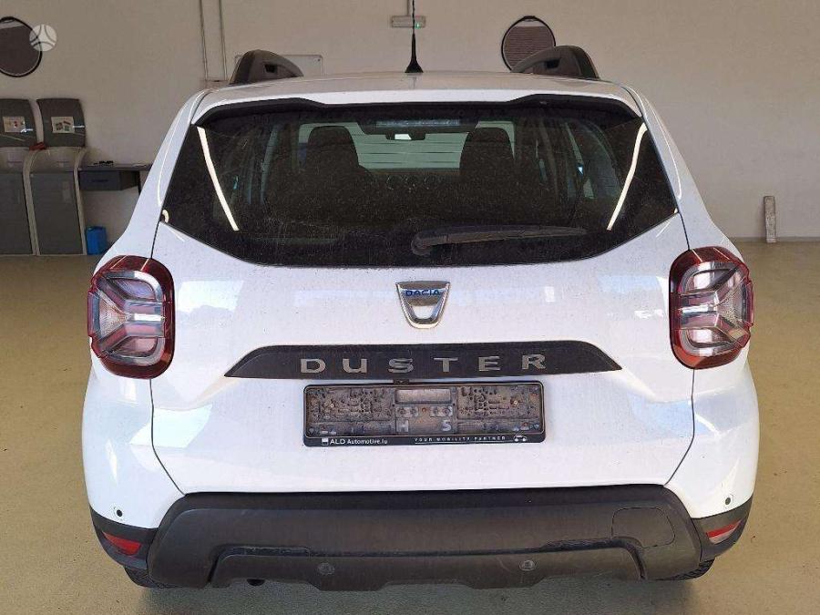 White Dacia Duster 2022 in Vilnius, with an engine capacity of 1.46 L and mileage of 202 thousand km for 13190 €, photo 17 on AUTOMOTO.COM.LV