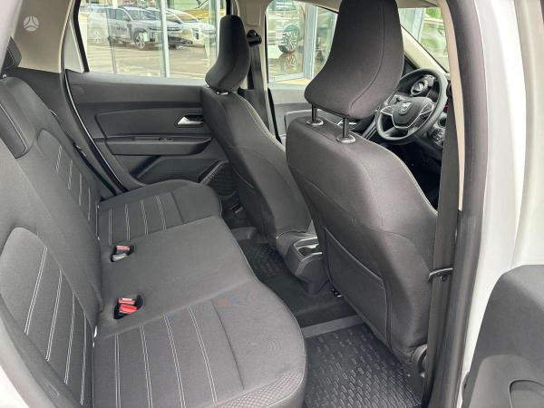 White Dacia Duster 2022 in Siauliai, with an engine capacity of 1.33 L and mileage of 44 thousand km for 13900 €, photo 6 on AUTOMOTO.COM.LV