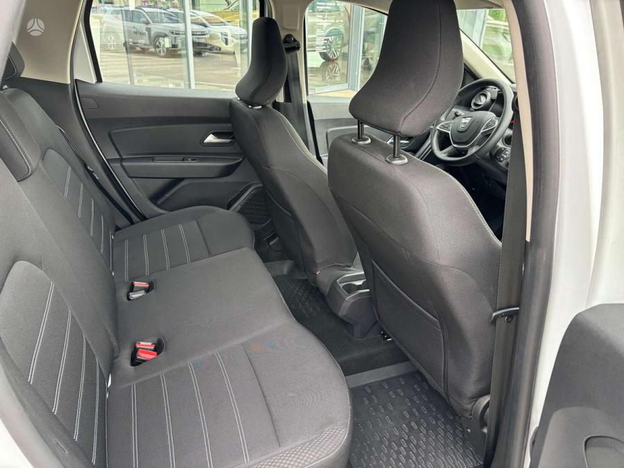 Balts Dacia Duster 2022 Šauļi, ar dzinēja tilpumu 1.33 L un nobraukumu 44 tūkst. km par 13900 €, foto 7 vietnē AUTOMOTO.COM.LV