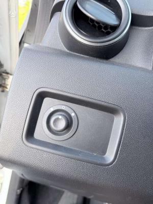 White Dacia Duster 2022 in Vilnius, with an engine capacity of 1.30 L and mileage of 115 thousand km for 11999 €, photo 14 on AUTOMOTO.COM.LV