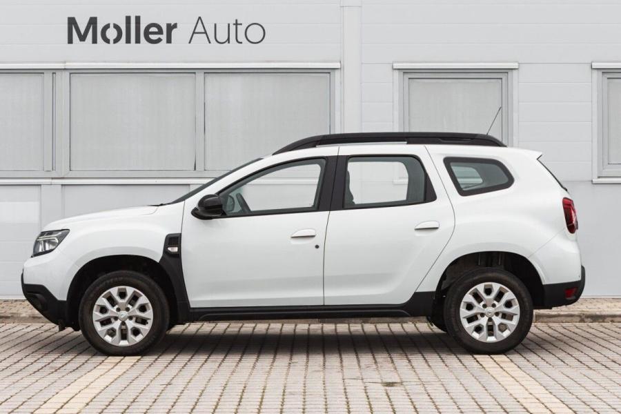 White Dacia Duster 2022 in Ventspils, with an engine capacity of 1.00 L and mileage of 97 thousand km for 12050 €, photo 3 on AUTOMOTO.COM.LV
