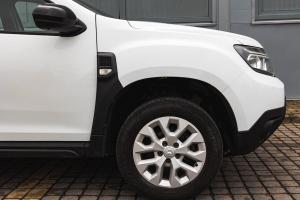 White Dacia Duster 2022 in Ventspils, with an engine capacity of 1.00 L and mileage of 97 thousand km for 12050 €, photo 10 on AUTOMOTO.COM.LV
