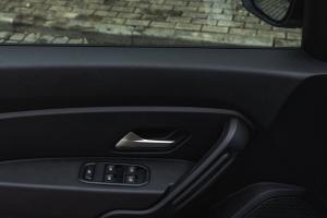 White Dacia Duster 2022 in Ventspils, with an engine capacity of 1.00 L and mileage of 97 thousand km for 12050 €, photo 35 on AUTOMOTO.COM.LV
