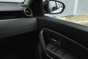 White Dacia Duster 2022 in Ventspils, with an engine capacity of 1.00 L and mileage of 97 thousand km for 12050 €, photo 36 on AUTOMOTO.COM.LV
