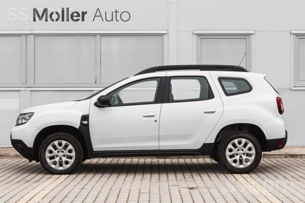 White Dacia Duster 2022 in Ventspils, with an engine capacity of 1.00 L and mileage of 97 thousand km for 11750 €, photo 3 on AUTOMOTO.COM.LV